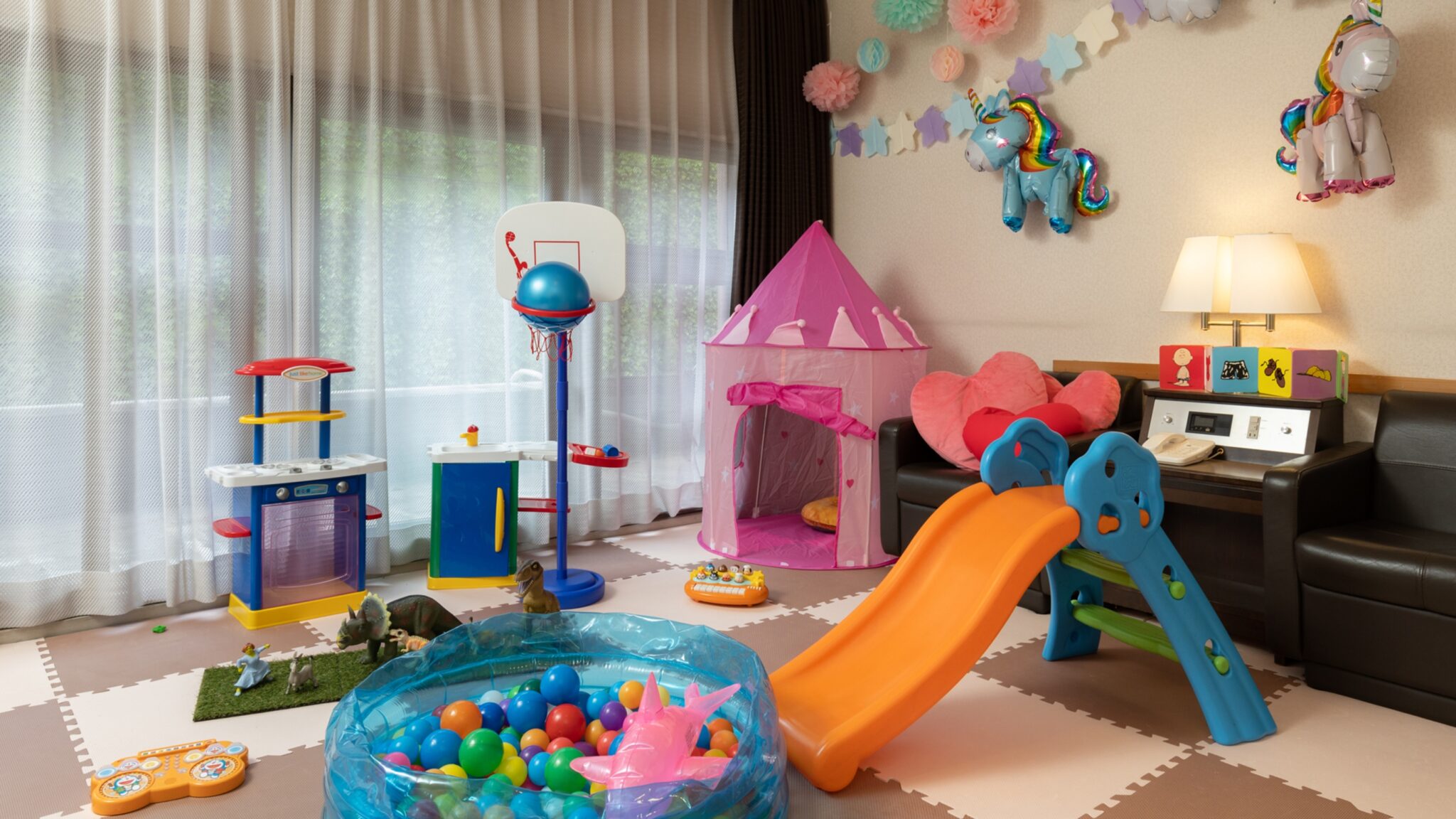 四国の子連れで1日過ごせる宿おすすめ8選!キッズスペースがすごいホテル | Family Travel Bliss